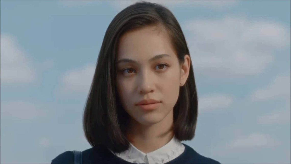 Kiko Mizuhara | Bio (2021),Height, Instagram, Dating, Net worth